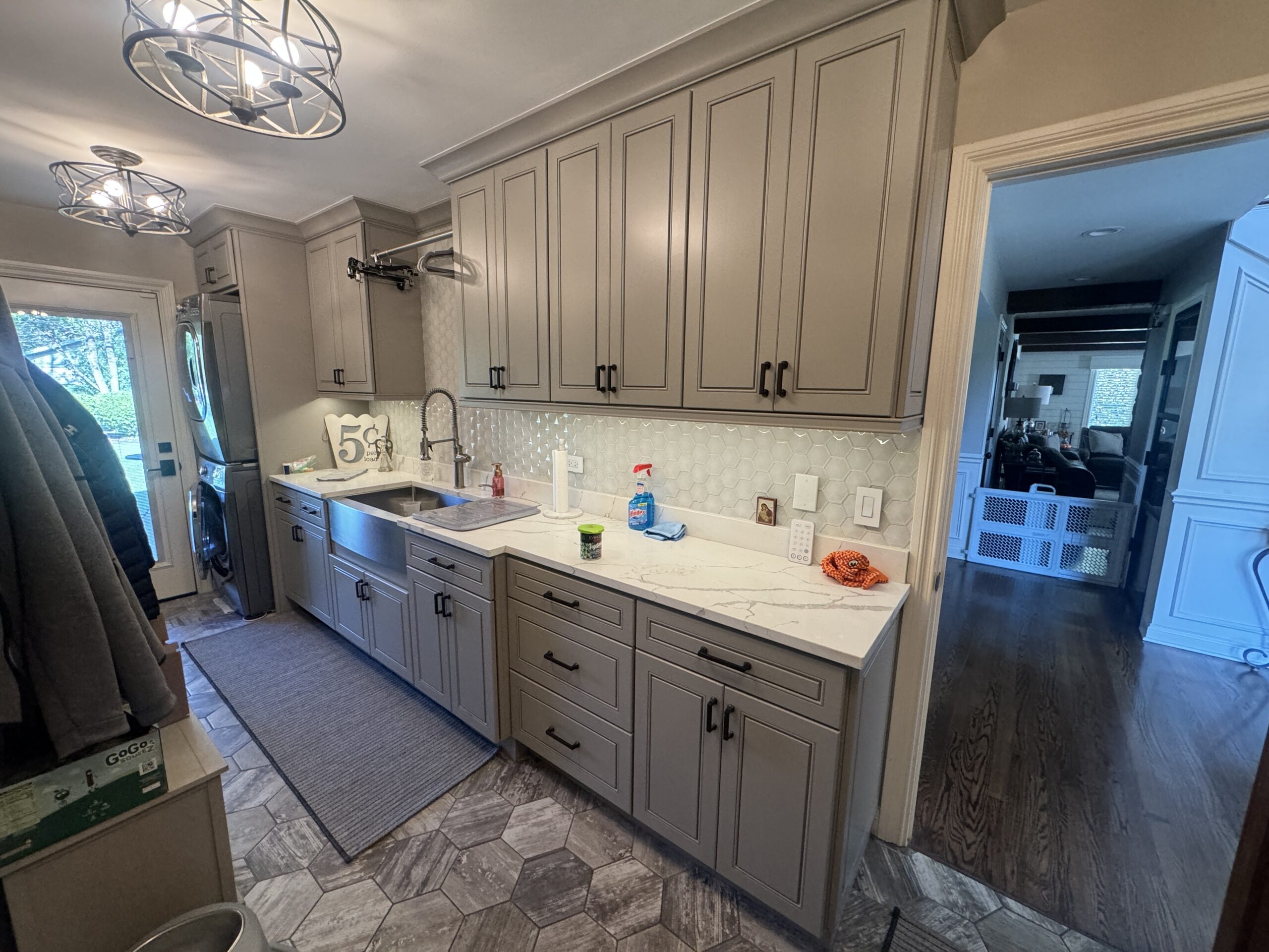 Laundry/Mudroom – CV Stone